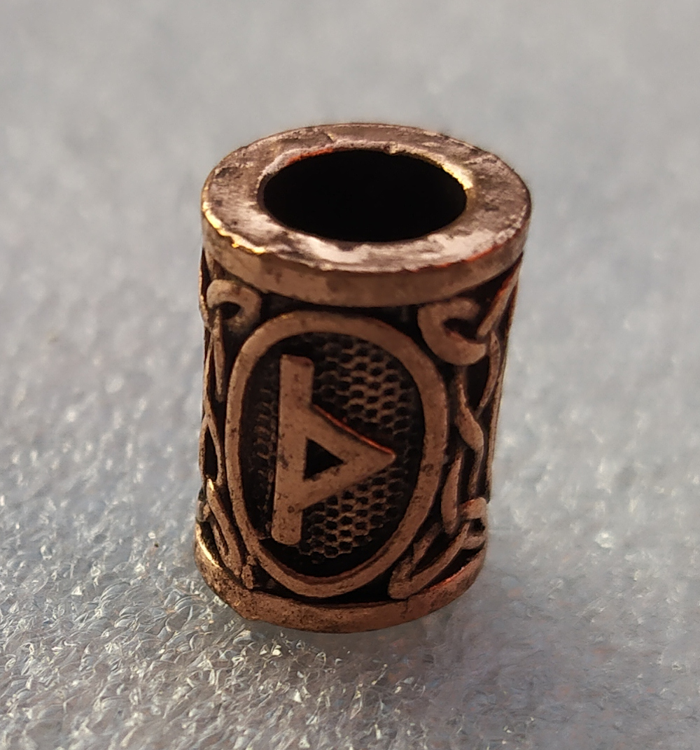 Inel caramiziu pentru barba sau par Viking Rune model Thurizas (Thor ...