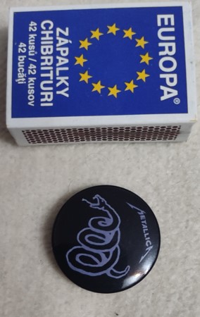 Insigna 3 cm METALLICA Snake (SHK) - Bestial.ro