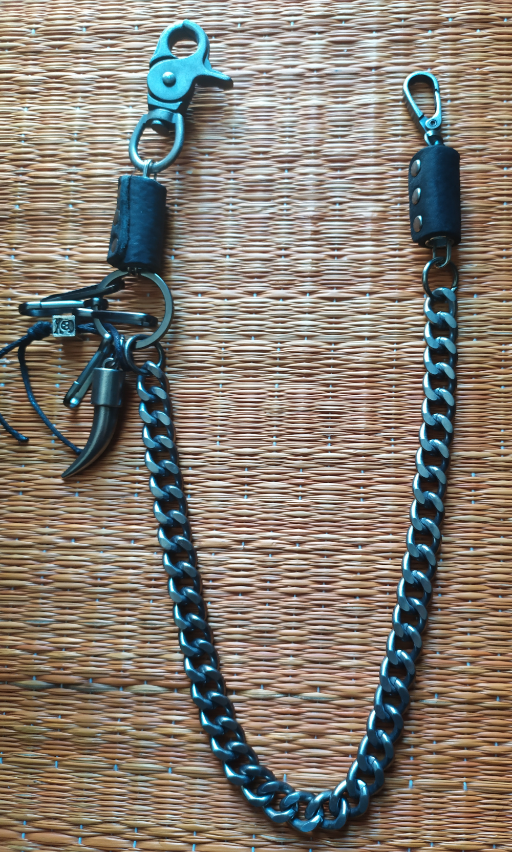 Lant de pantaloni SOLID STEEL Fang (LPSS12) - Bestial.ro