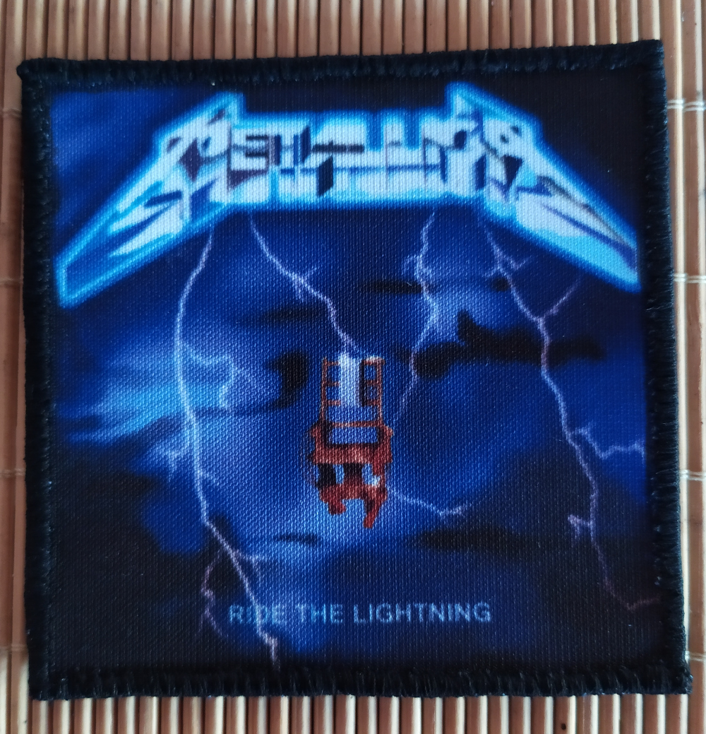 Patch METALLICA Ride the Lightning (PN-SHK) - Bestial.ro
