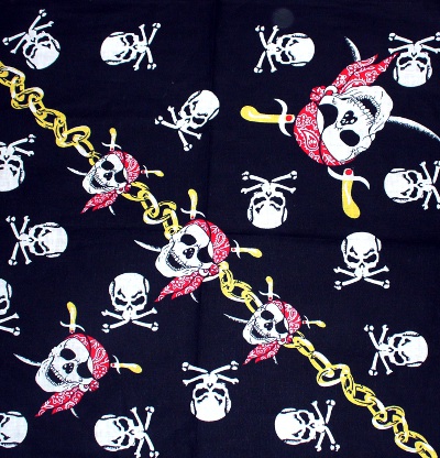 Bandana neagra cranii cu bandane rosii si lanturi - Bestial.ro